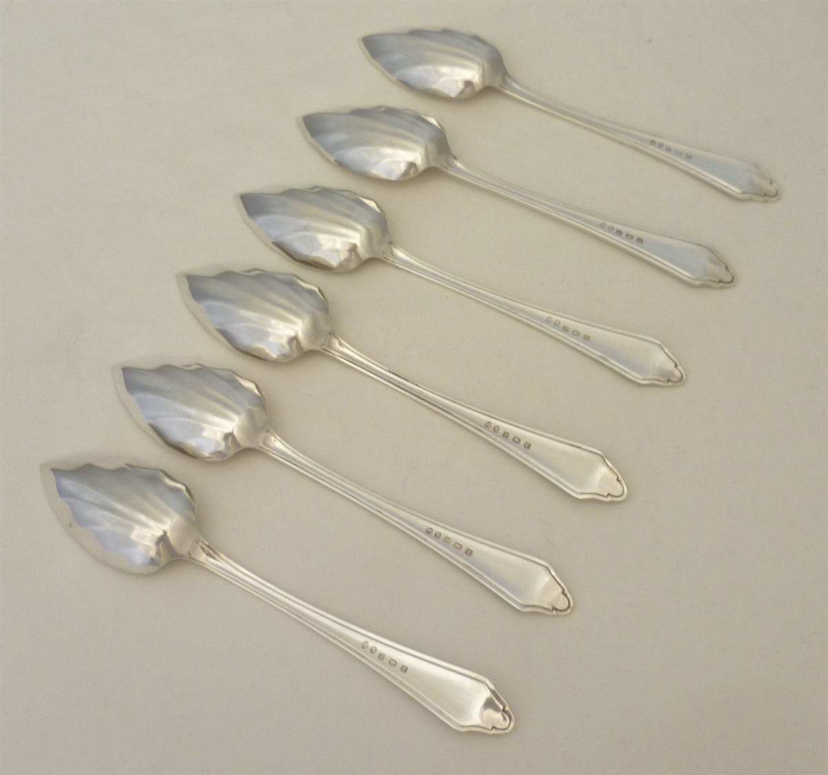 six solid sterling silver Windsor pattern grapefruit spoons Birmingham ...