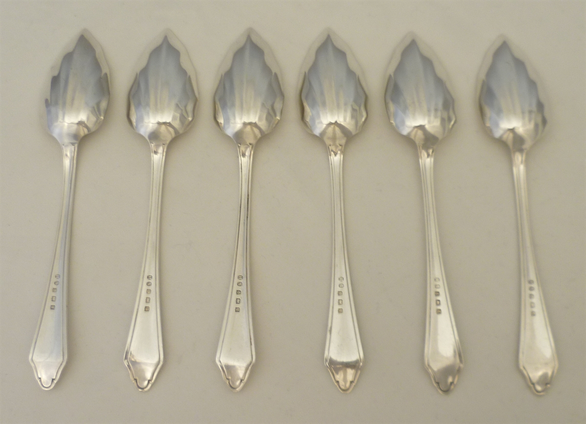 six solid sterling silver Windsor pattern grapefruit spoons Birmingham ...